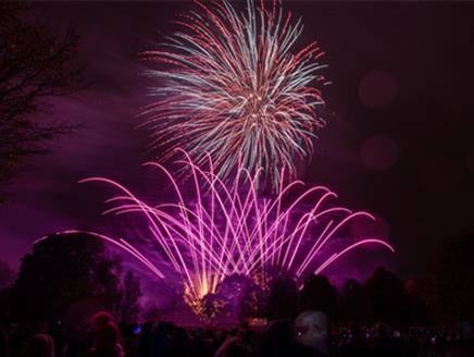 Bonfire and fireworks events in Hampshire - Visit Hampshire